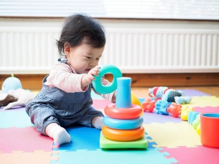 7 Signs Your Baby Is Full - Baby Chick