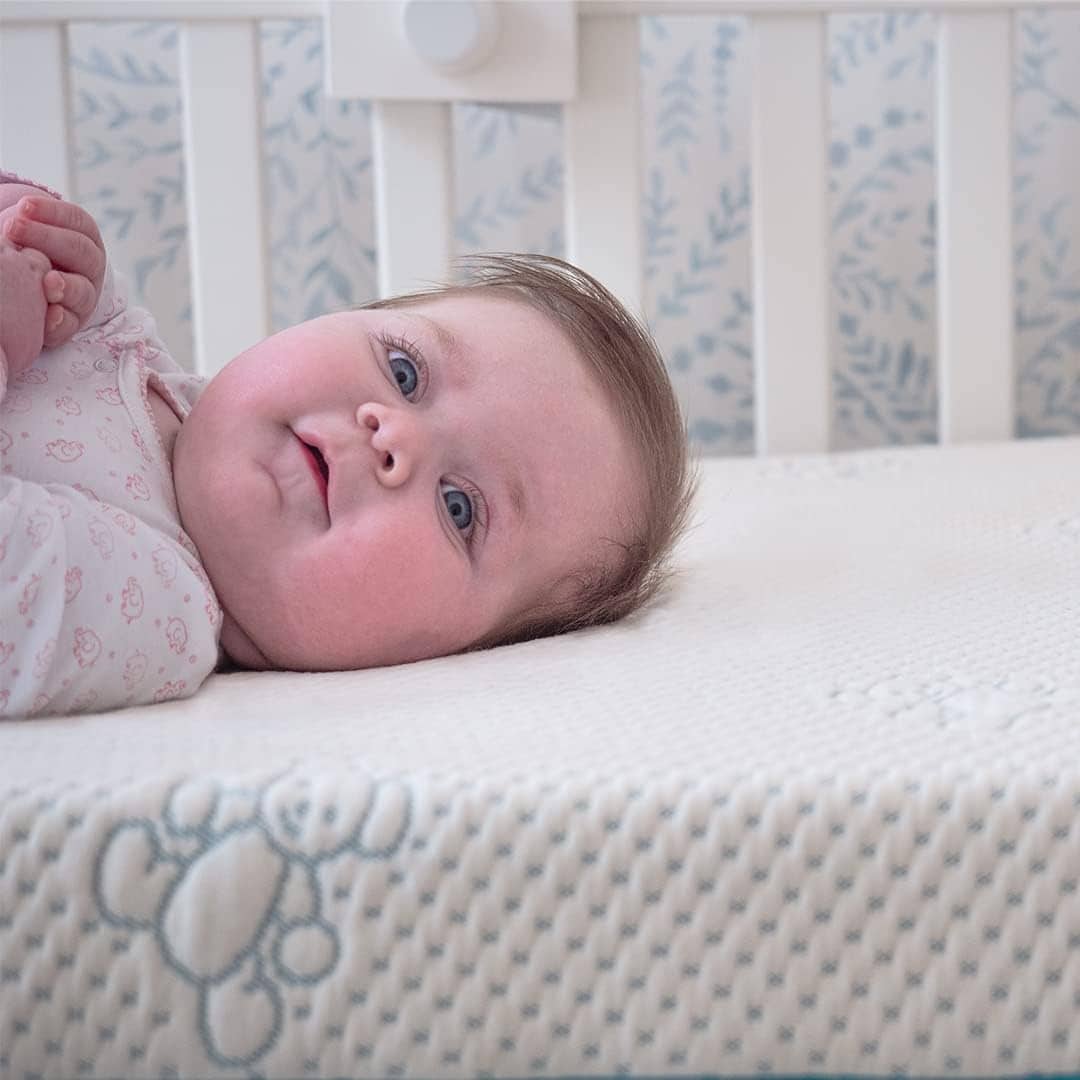 Crib Mattress Guide: What To Look For and Top Picks