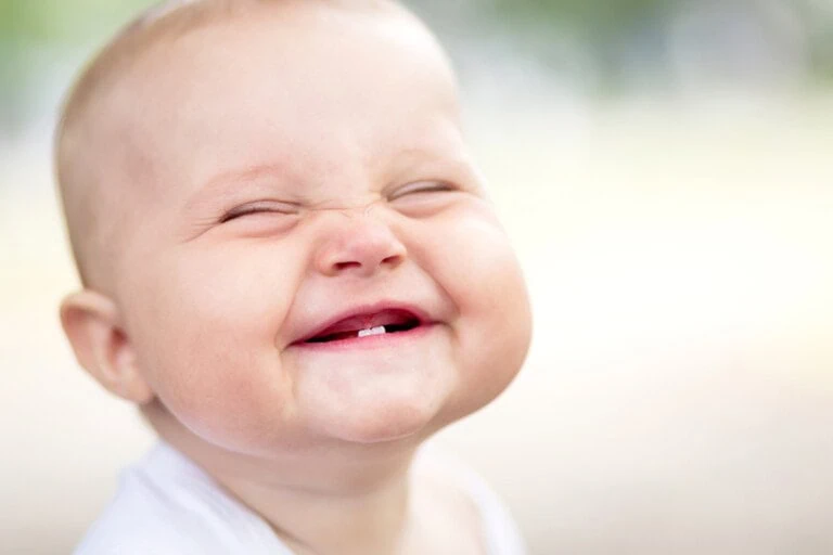 7 Signs Your Baby Is Full - Baby Chick