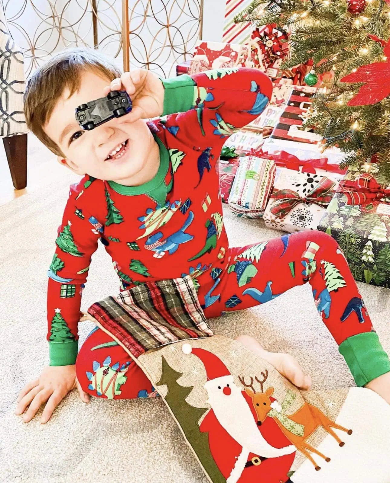 7 Fun and Easy Christmas Crafts for Kids - Baby Chick