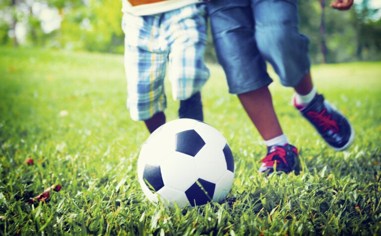 30 Fun Outdoor Games for Kids and Families - Baby Chick