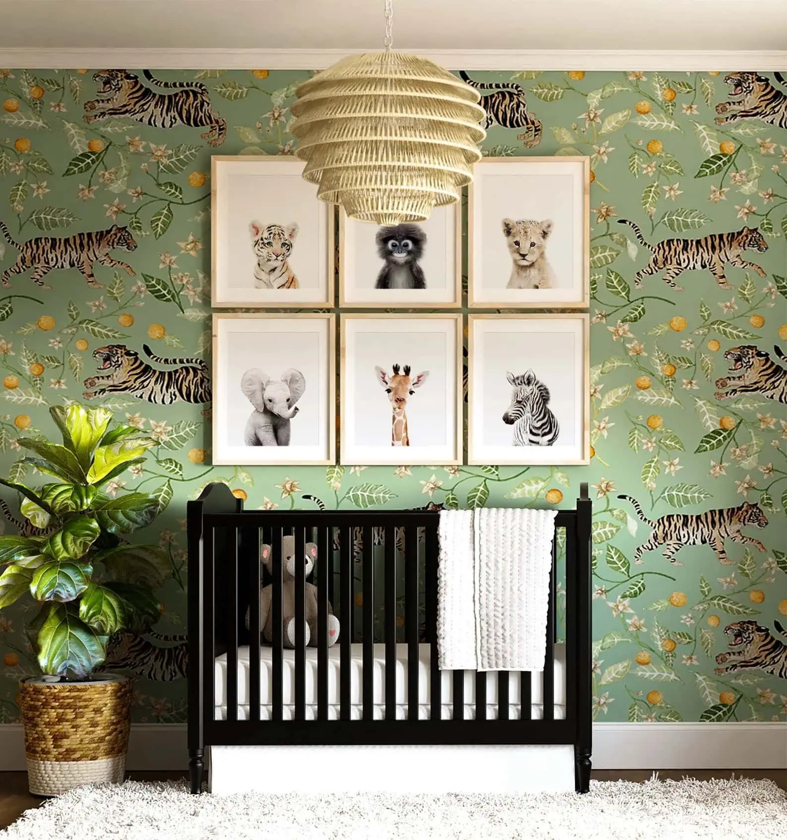 20 Ideas for Nursery Themes - Baby Chick