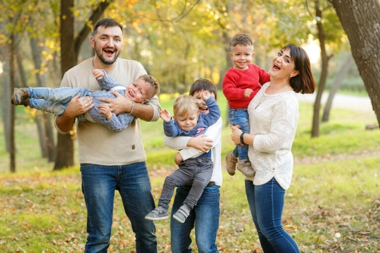 15 Signs You're a Suburban Mom - Baby Chick